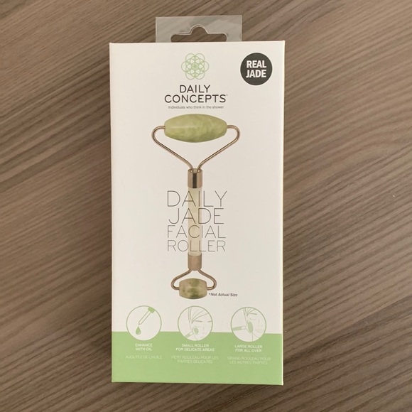 Daily Concepts | Bath & Body | Daily Concepts Daily Jade Facial Roller ...